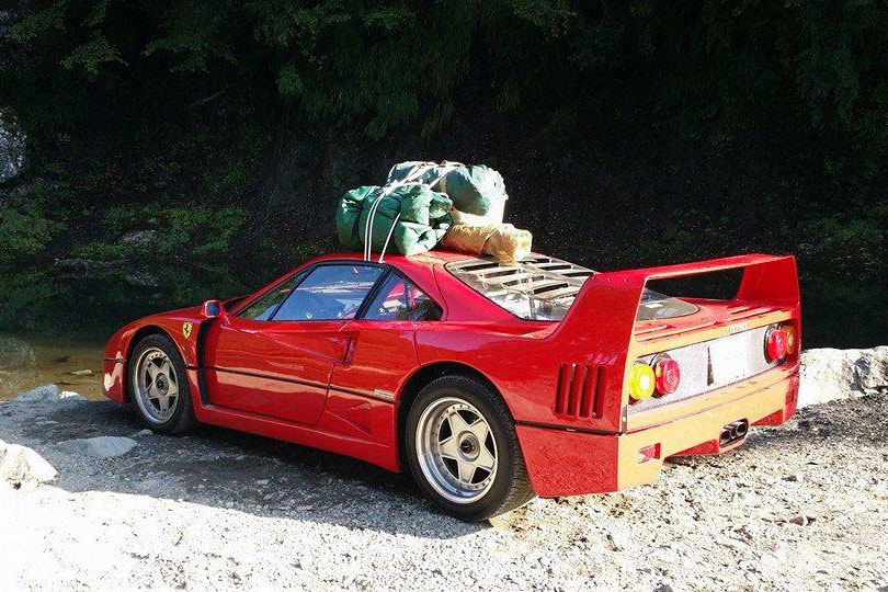 Ferrari F40: Mit dem Klassiker zum Camping
