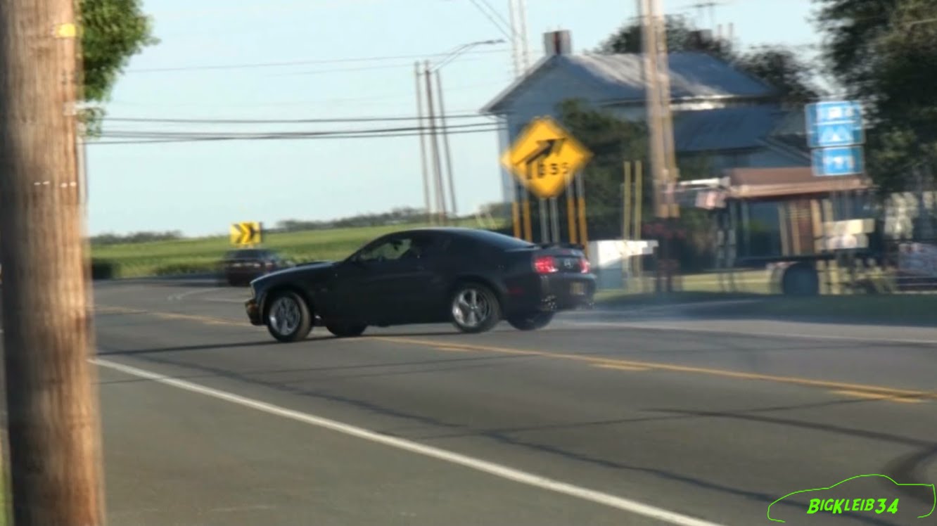 Video: Burnout-Fail im Ford Mustang