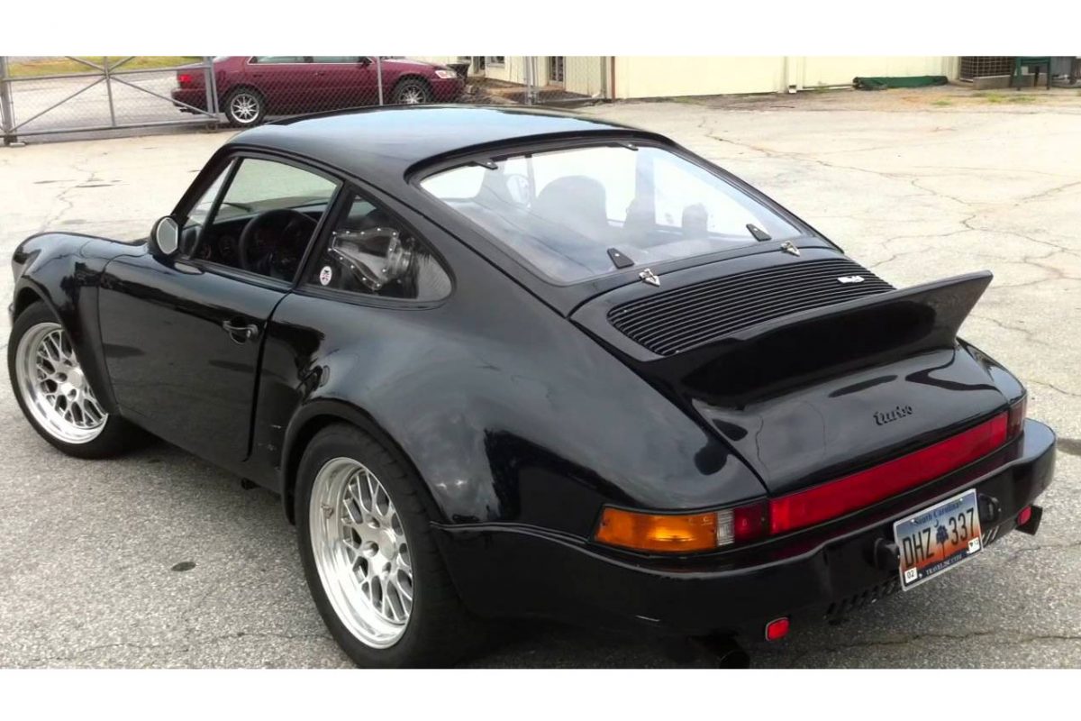 Porsche 911 mit Sieben-Liter-V8 im Heck
