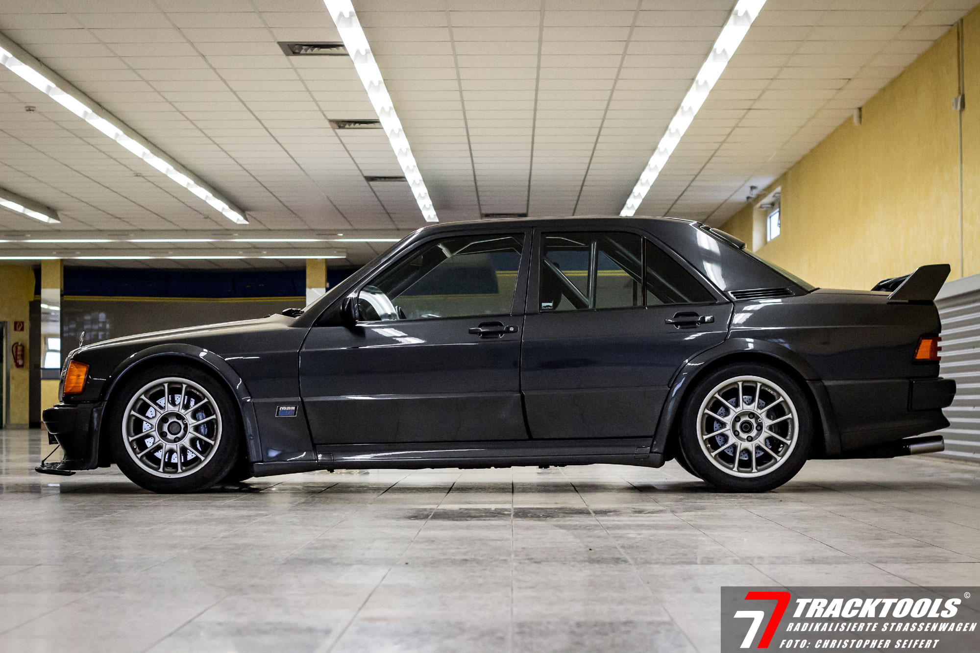 Galerie: Mercedes 190 E 2.5-16 Evolution 1