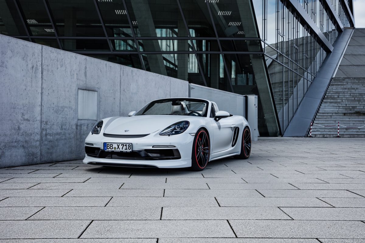 Mehr Power und Carbon-Goodies: die Techart 718 GTS-Modelle