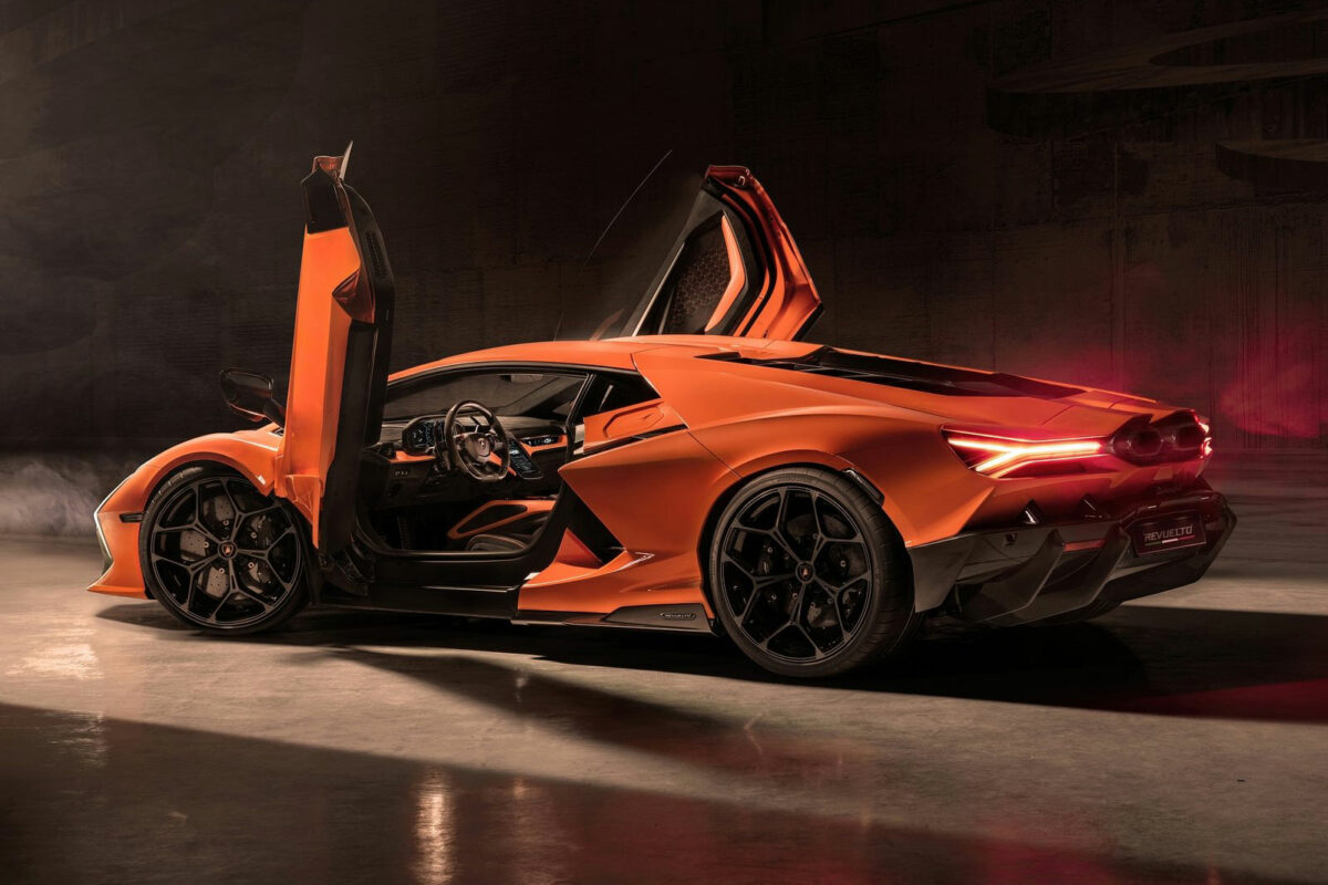 Lamborghini Revuelto: V12-Hypercar mit über 1.000 PS