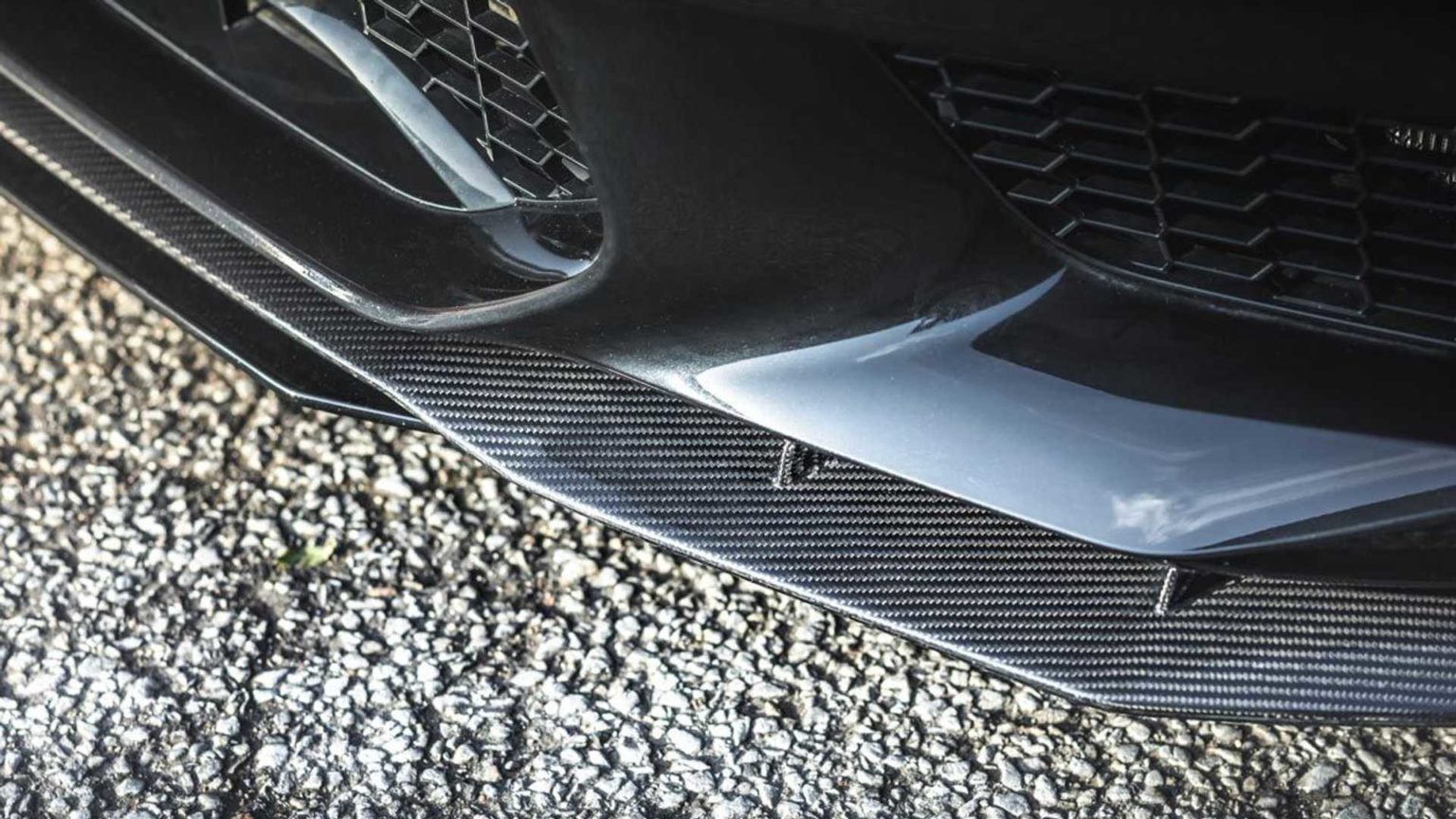 Manhart MH5 800 Black Edition: Power-Limo mit 815 PS